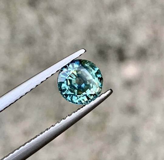 1.25 CT Natural Teal Sapphire Heated – The Center Stone Jewelers